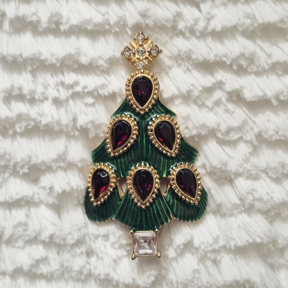 Monet | Jewelry | Vintage Monet Christmas Tree Enamel Brooch Pin | Poshmark